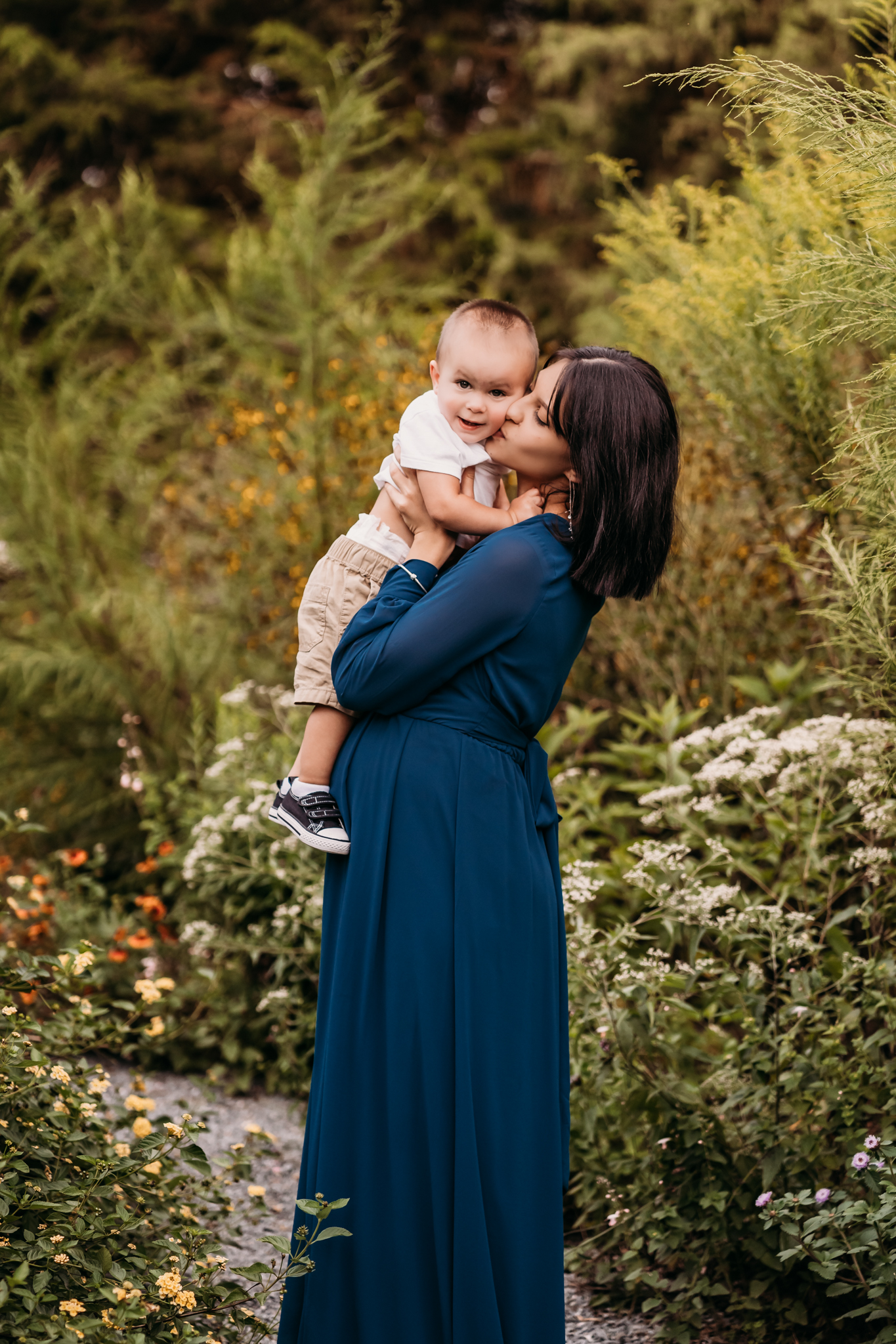 Your Pregnant Body: 20+ Things They Don’t Tell You | Nicole Bertrand ...