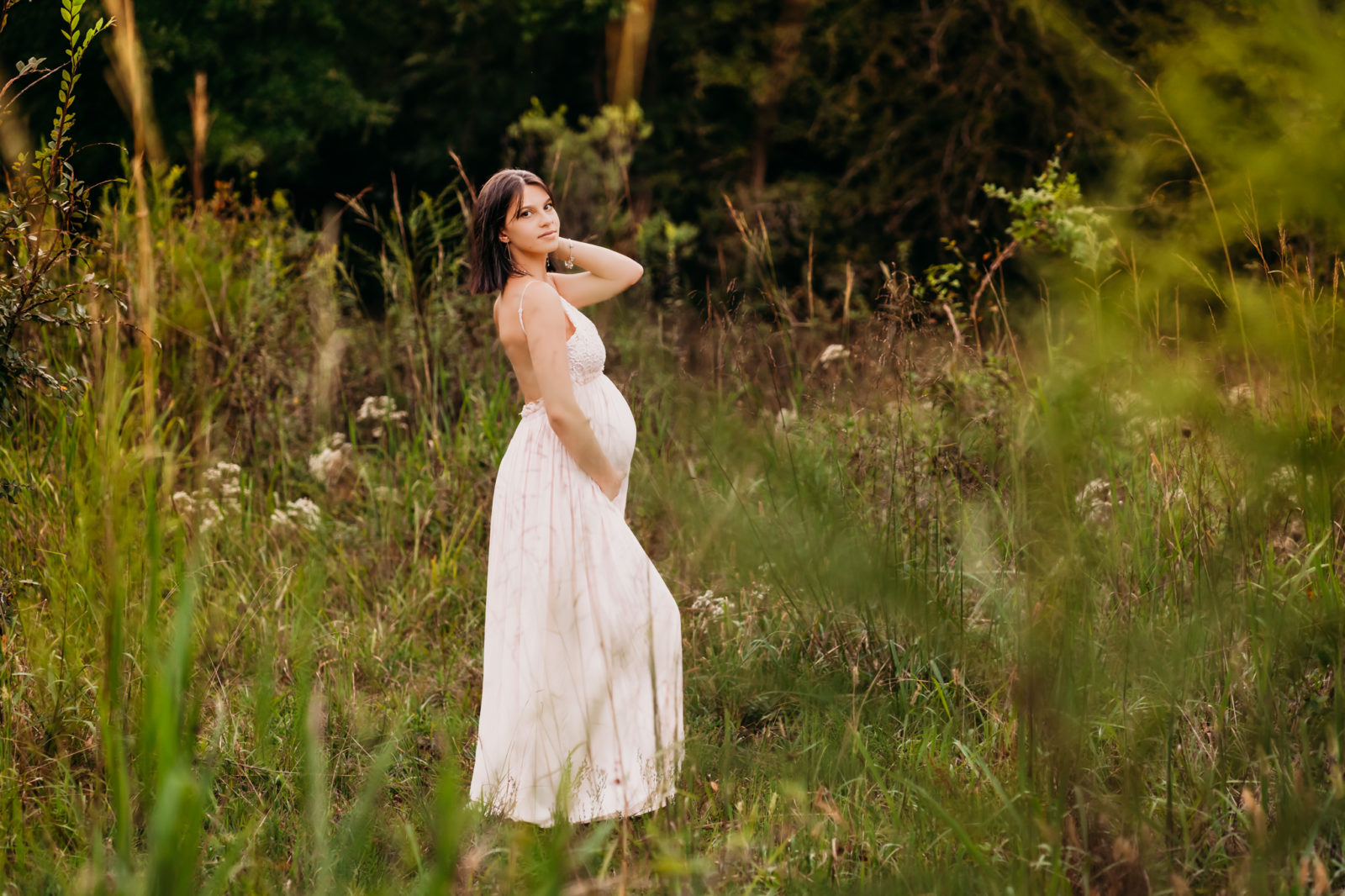 Your Pregnant Body: 20+ Things They Don’t Tell You | Nicole Bertrand ...