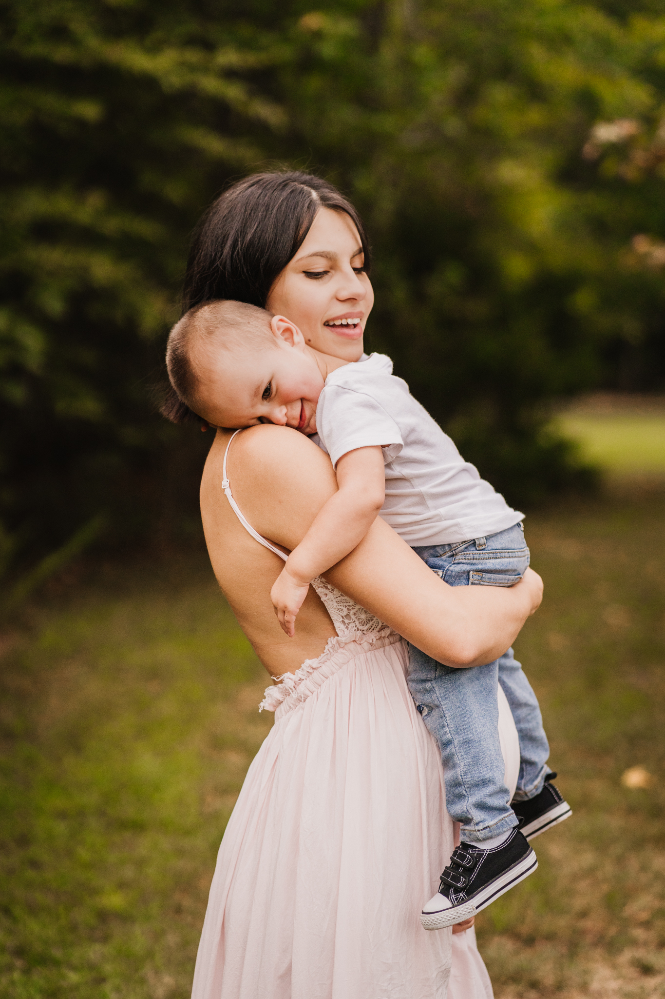 Your Pregnant Body: 20+ Things They Don’t Tell You | Nicole Bertrand ...